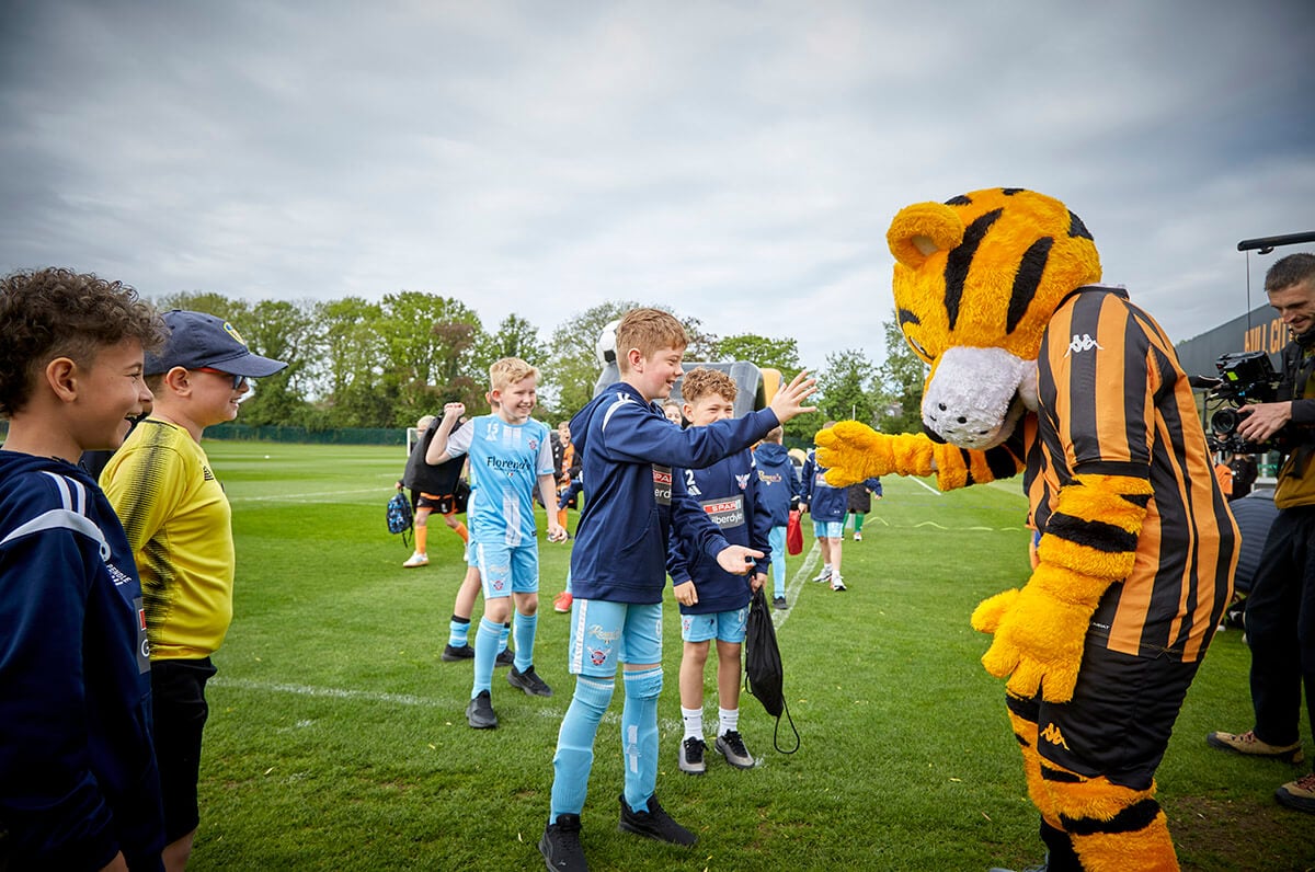 Quickline partners with Hull City football | Quickline